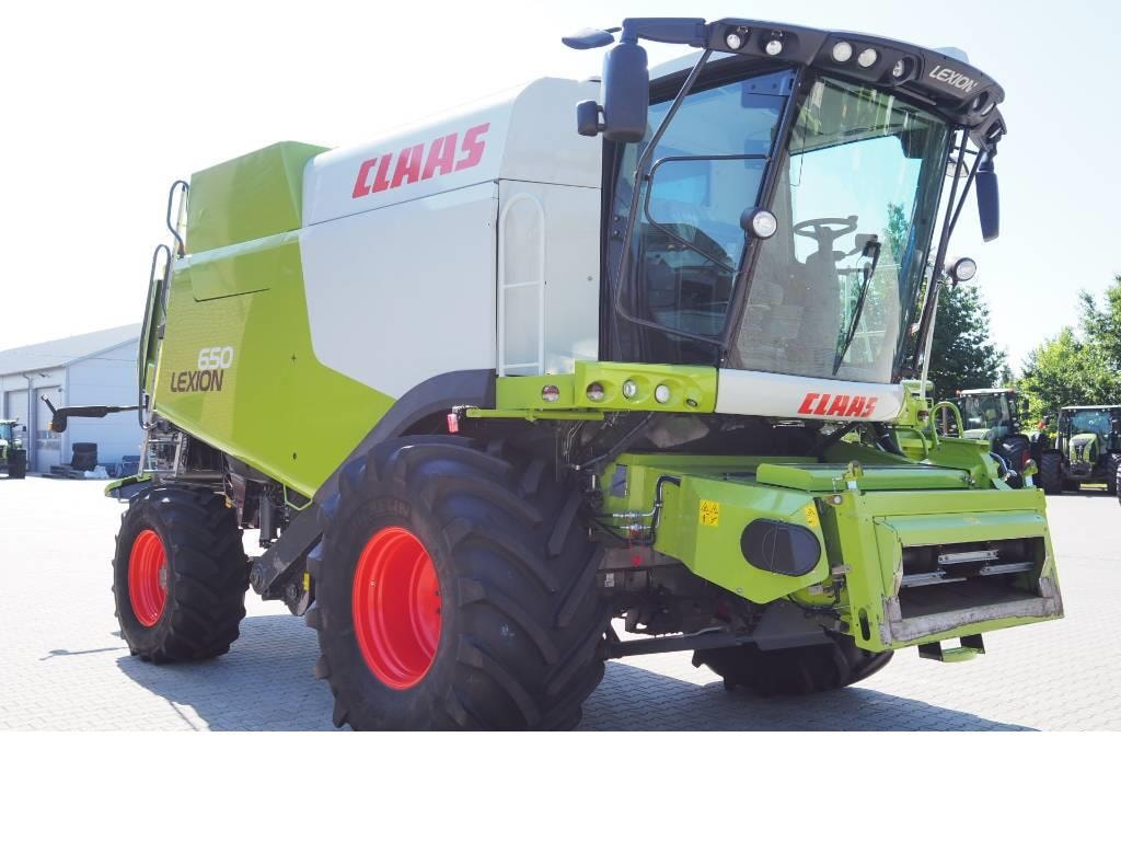 Combina Agricultura Claas Lexion 650 (4WD) + V750 de vanzare 346064 UTILBEN
