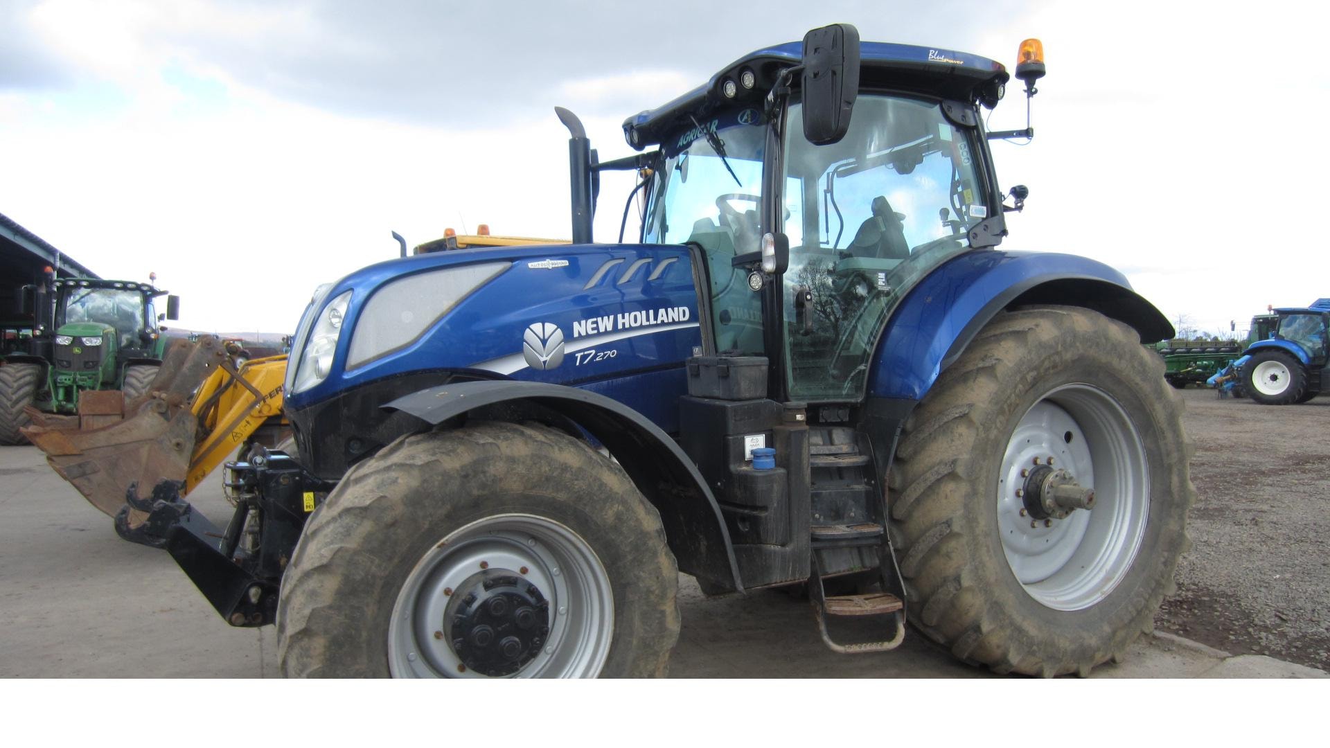 Tractor New Holland t7.270 blue power de vanzare 328693 UTILBEN